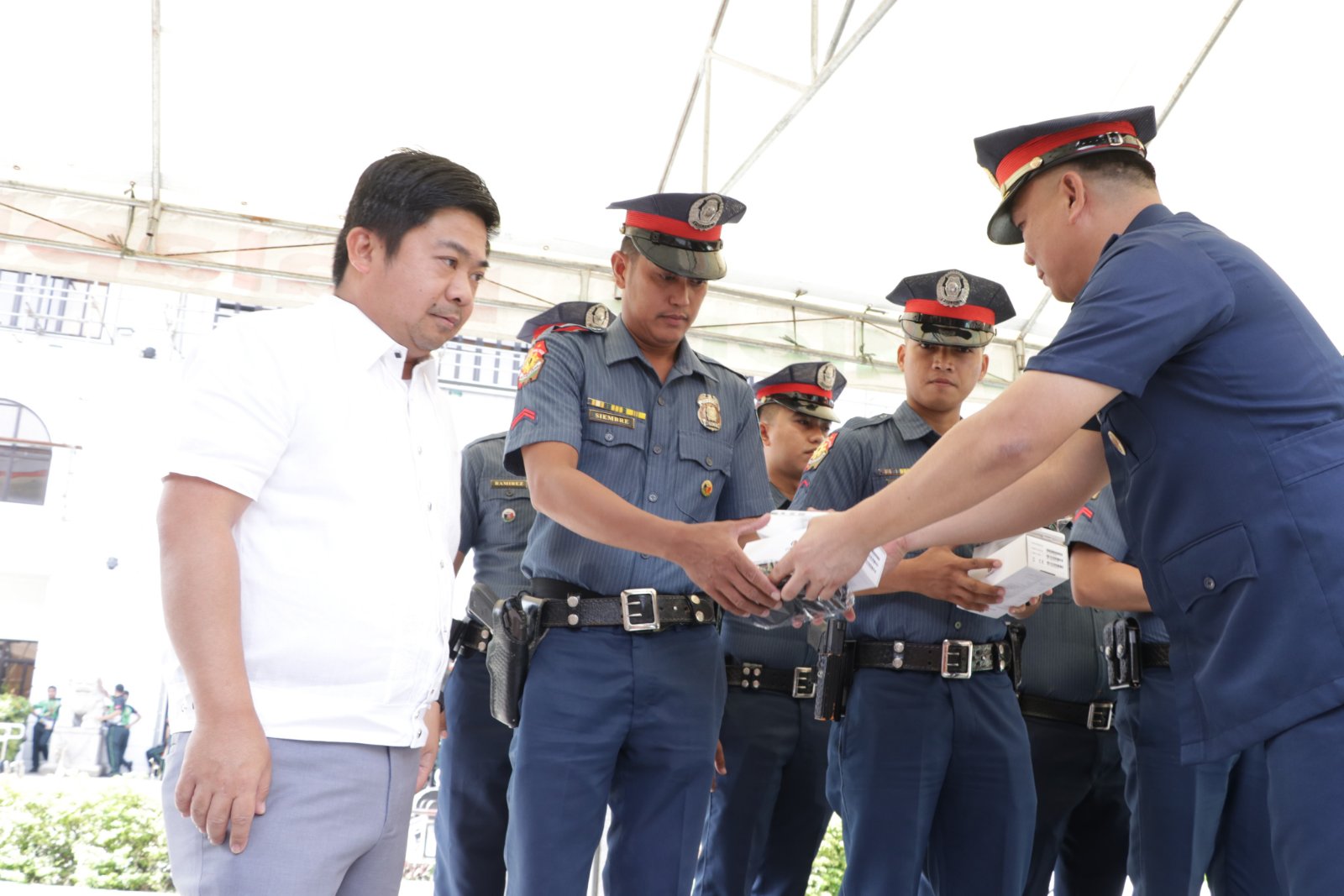 Caloocan City Police unang nakatanggap ng Single Ticketing Devices sa ...